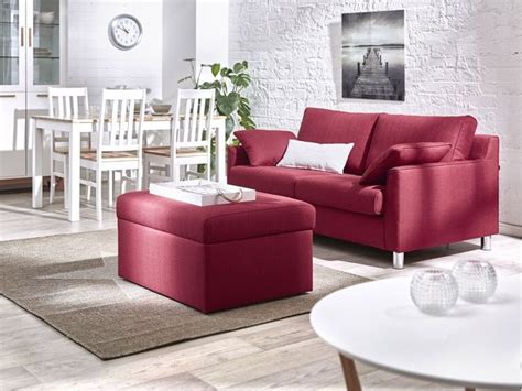 Rote Couch Im Wohnzimmer Welche Wandfarbe Und Co Passen Dazu Rote