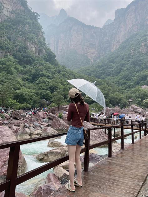 The Qixi Festival Escape From The City Plan On The Back Of The Spring