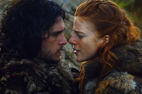 10 Sexiest Game Of Thrones Scenes To Watch
