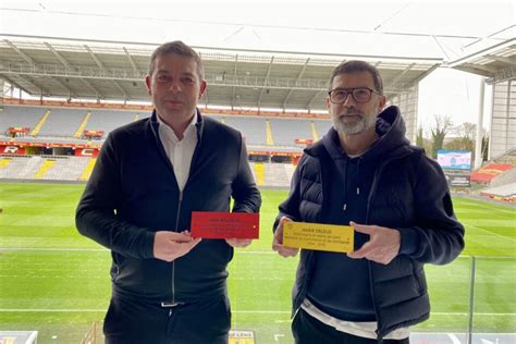 Rc Lens Pour Les 90 Ans De Bollaert Affichez Votre Nom Sur Les