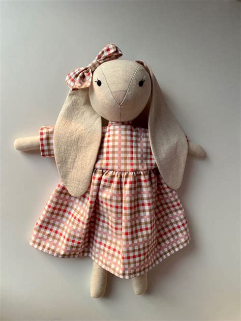 Декоративная игрушка зайка 🐰🤍 Игрушки