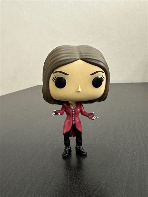 Funko Pop Scarlet Witch Civil War Hobbies And Toys Toys And Games On