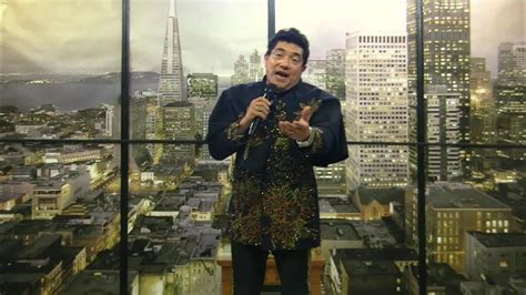 Belleza Total Carlos Donald El Imitador De Las 100 Voces Youtube