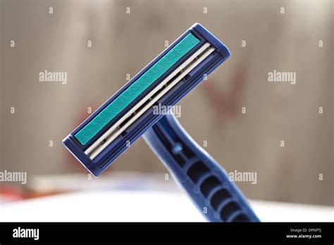 Razor Razor Blade Safety Plastic Sharp Hygiene Shaving Blue Clean Body Care Macro
