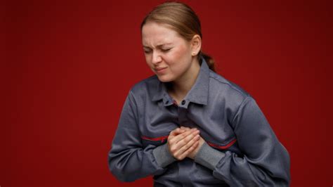 Signs Your Artery Is Blocked Heres How To Prevent Heart Attacks