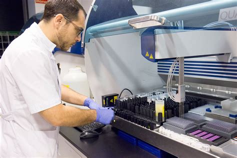 Análisis Clínicos Isadmu