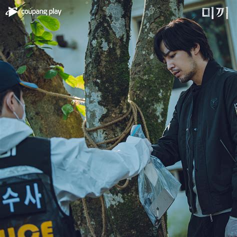 쿠팡플레이 Coupang Play On Twitter 한마디로 압도적 믿고 보는 명품 배우 라인업 ⠀ 눈빛만 봐도 이미