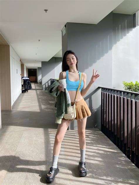 Tianna（互fo 必回） On Twitter 🐟☁️hey Blue 穿搭 三亚 海边