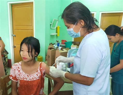 မင်းလှမြို့၌ မွေးစမှ အသက်တစ်နှစ်ခွဲအထိ ကလေးငယ်များနှင့် ကိုယ်ဝန်‌ဆောင်မိခင်များအား ပုံမှန်ကာကွယ