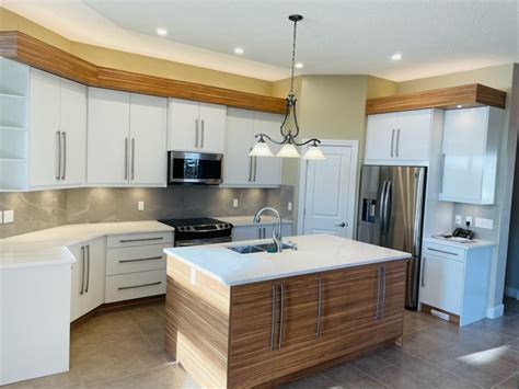 Maneet Gill On Linkedin From Vision To Reality…recent Renovation To Modernize This Dated Kitchen