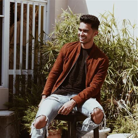 Jose Zuniga Teachingmensfashion • Fotos Y Videos De Instagram In