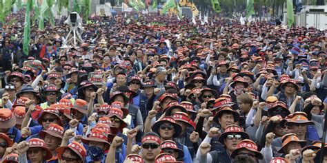 South Korea Posts Lackluster Gdp Growth Wsj