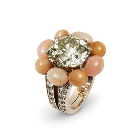 Hemmerle Conch Pearl Ring With Diamonds