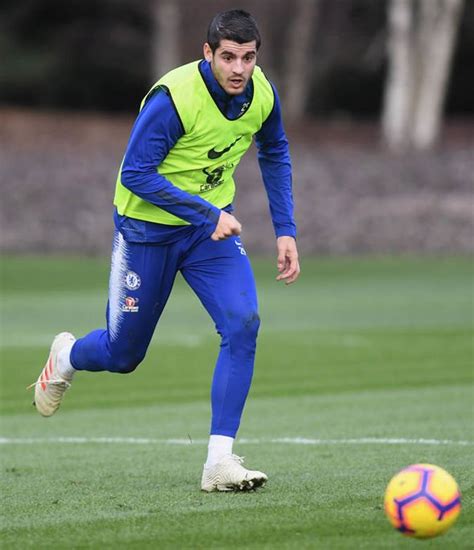 Chelsea Boss Maurizio Sarri Confirms Two Problems The First Is More