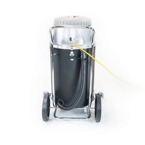 Cleanfreak® 19 Gallon Wet Dry Vacuum W 28 Front Mount Squeegee