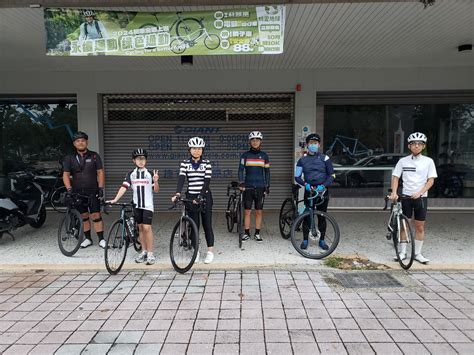 捷安特豐原圓環店 車友的好厝邊 來到鹿港食字路口 當然吃爆在地小吃 今天很特別來了 一個12歲的小弟弟