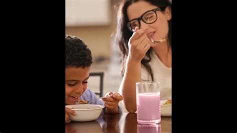 ¡llegó El Nuevo Laive Nutrilac Sabor Fresa Youtube