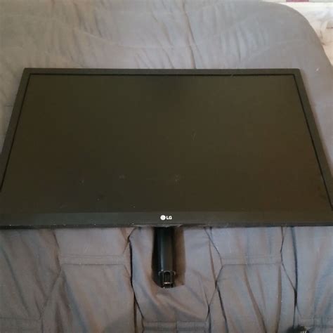 Used LG 24ML44B B 24 Inch Widescreen IPS LED FreeSync Monitor UBB Threads