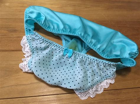 中古女子大生タンスコレクション整理品JKパンツ下着パンティショーツ超難ありシミクリーニング済み ツルツルサテン青の落札情報詳細 Yahoo オークション落札価格検索 オークフリー