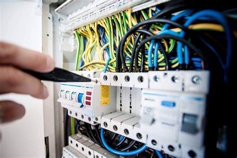 How To Find A Short Circuit With A Multimeter Electrician Mentor
