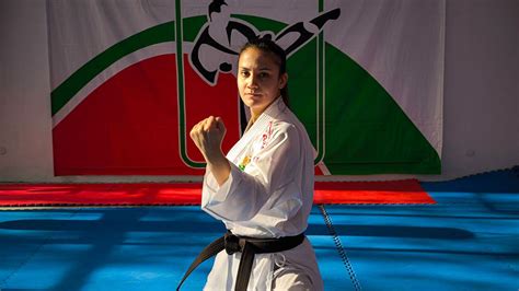 Ивет Горанова Златният път в каратето