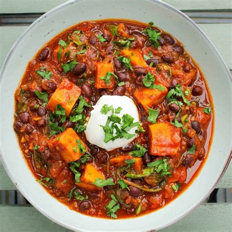 Lemony Butter Bean Stew With Peppers And Spinach The Pesky Vegan