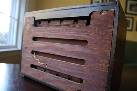 1948 Howard Am Radio