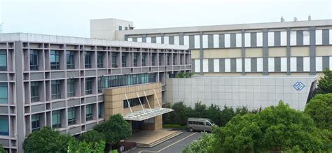 长信科技：积极推动比克电池加快通过ipo