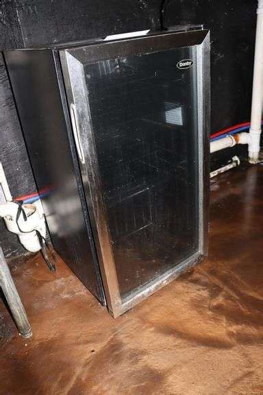 Danby Counter Top 1 Glass Door Beverage Cooler Backes Commercial