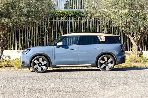 New Mini Countryman 15 C Classic 5dr Auto Petrol Hatchback Motability