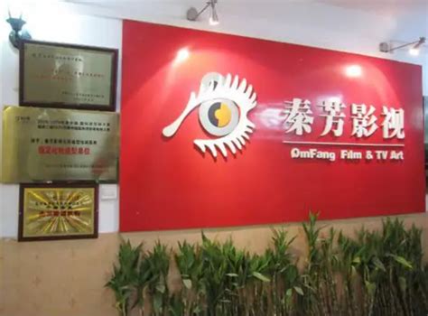 化妆师的从业方向 哪些比较值得推荐 知乎