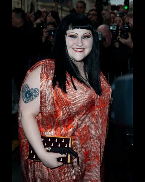 Photo Beth Ditto Lors Du Défilé Jean Paul Gaultier à Paris Le 25