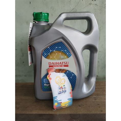 Jual Daihatsu Genuine Oil W API SN GF Synthetic L Shopee Indonesia