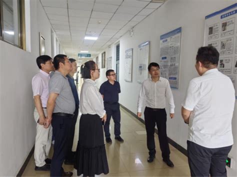 胡国珍校长带队调研肾脏疾病发生与干预湖北省重点实验室 湖北理工学院医学院 胡国珍校长带队调研肾脏疾病发生与干预湖北省重点实验室 湖北理工学院医学院