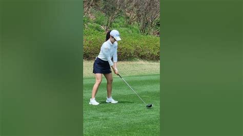 Klpga 이세희 프로 강력한 왼발 버팀으로 날카로운 드라이버 스윙 골프스타 골프 아름다운골프장 골프스윙 Golfswing Youtube
