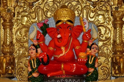 Siddhivinayak Wallpapers Group 43