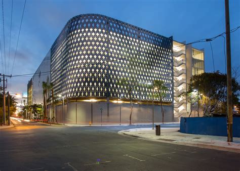 Iwamotoscott And Leong Leong Wrap A Miami Design District Parking