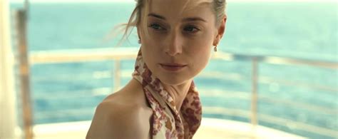 New Escapist Column On Kat As The Emotional Heart Of “tenet” The