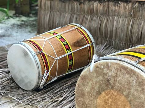 Visit Maldives Experiences The Hypnotizing Rhythms Of Boduberu