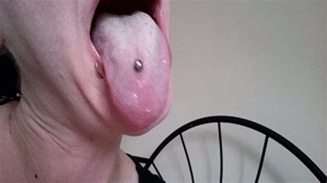 Quick White Coated Tongue Lapping And Play Hd Viola Winter Clips4sale