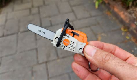 5 Realistic Toy Chainsaws Stihl Husqvarna Echo Craftsman