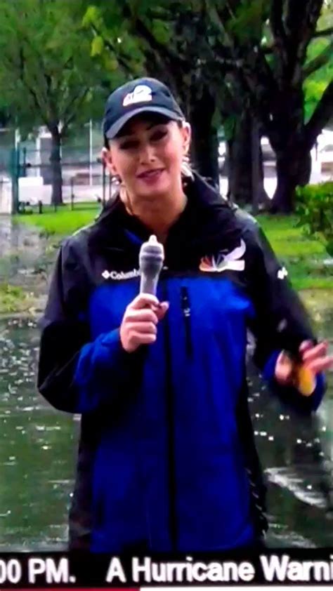 Kyle Biddle On Twitter Nbc 2 Practicing Safe Microphone Reporting During Hurricane Ian