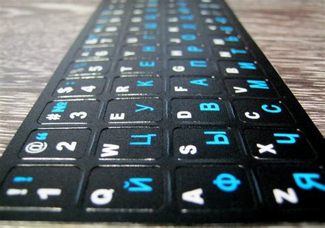 Наклейки буквы на клавиатуру Русский Английский 11 X 13 мм Черный синие русские буквы Gab