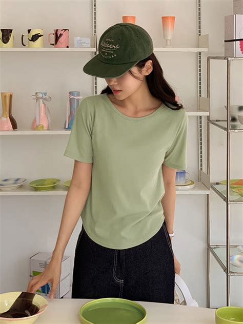 리리앤코 파우더븐 골지 스판 굴림 라운드넥 티셔츠 여름 신상 자체제작 여름룩 데일리룩 데이트룩 출근룩 오피스룩 하객룩 격식룩 러블리룩 캠퍼스룩 베이직룩 코지룩 골지 스판