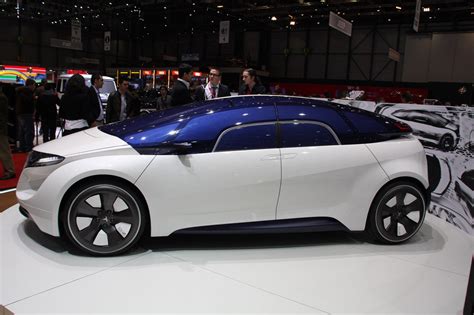 전기 스포츠카 Tesla Eye Ied Tesla Eye Concept 자동차갤 네모판