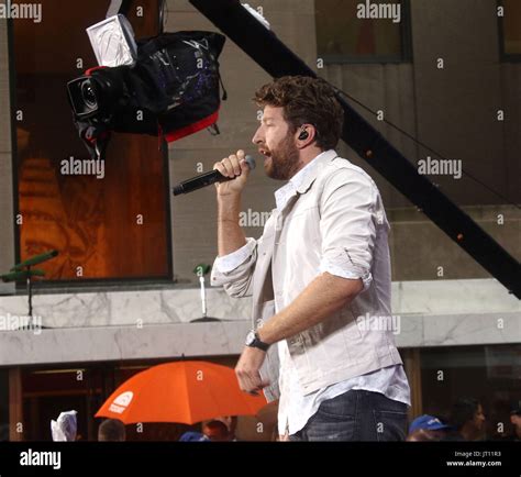 New York New York Usa 7th Aug 2017 Country Singer Brett Eldredge Performs On The Today