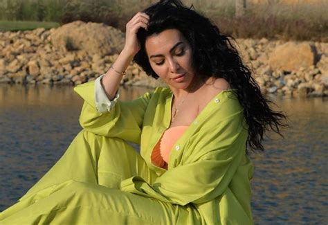 ميرهان حسين تعلن اعتزالها التمثيل وابتعادها عن الـ سوشيال ميديا Laha Magazine