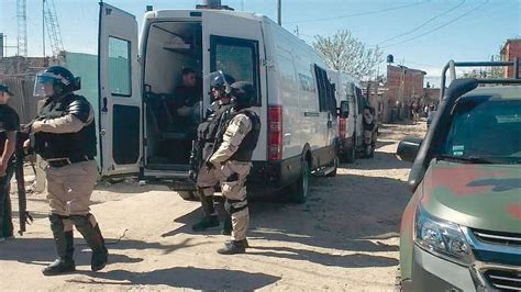 Allanan búnker narco cinco detenciones
