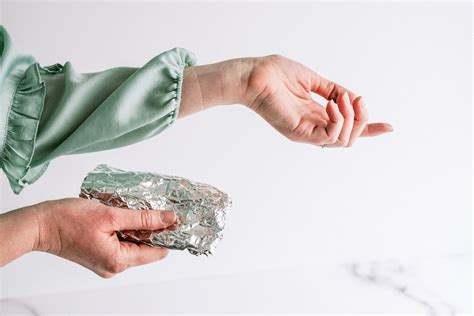 How To Remove Static From Clothes The Wikipedia Of Cleaning