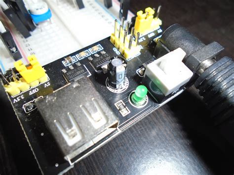 Virgin Robotics Thingspeak Arduino Weather Station